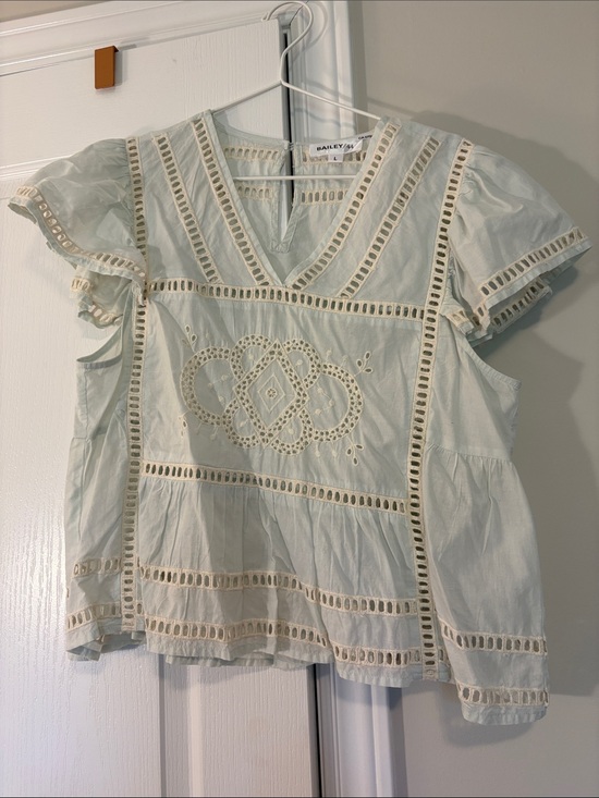 Bailey 44 | Tops | Bailey 44 Cream Eyelet Crochet Trim Flutter Sleeve ...